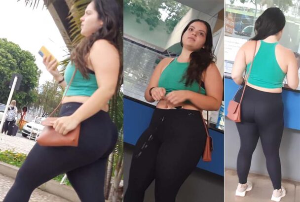 Damn bro... look at those thighs - Candid Best Premium