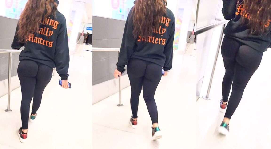 At the airport wedgie black leggings - Candid Best Premium