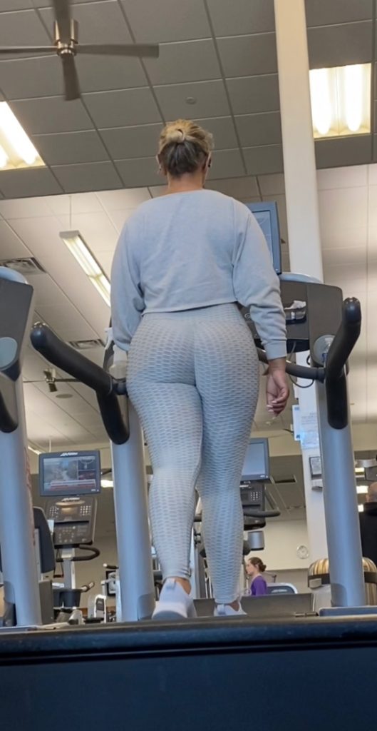Thiccc Latina Milf on Treadmill - Candid Best Premium